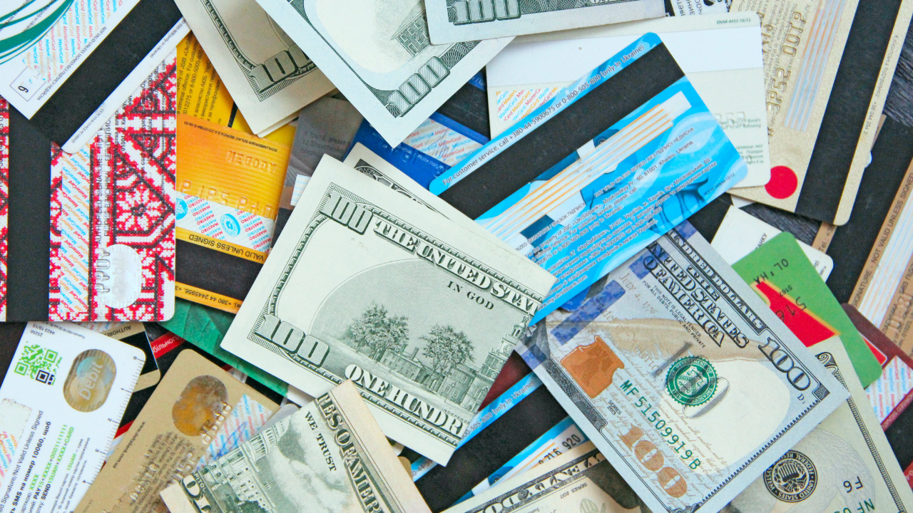 Funds People: The theory of the dollar smile and the future of currency ...